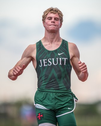 Houstons Strake Jesuit College Preparatory Sprinter Editorial Stock ...