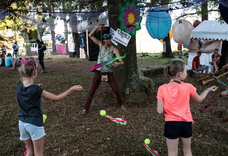 Poi Artist Teachers Children How Play Editorial Stock Photo - Stock ...