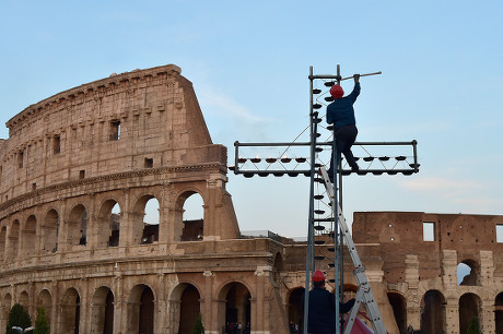 __COUNT__ imágenes de Good Friday celebration, Rome, Italy - 19 Apr ...