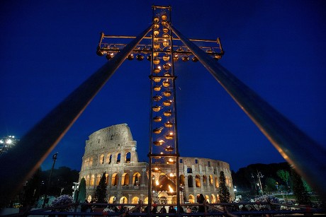 Good Friday celebrations, Rome, Italy - 19 Apr 2019 Stock Pictures ...