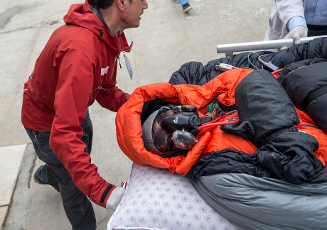 Malaysian Climber Wui Kin Chin Transported Editorial Stock Photo ...