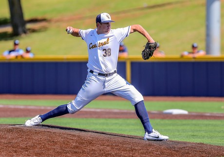 Central Oklahoma Pitcher Gabe Littlejim 38 Editorial Stock Photo ...