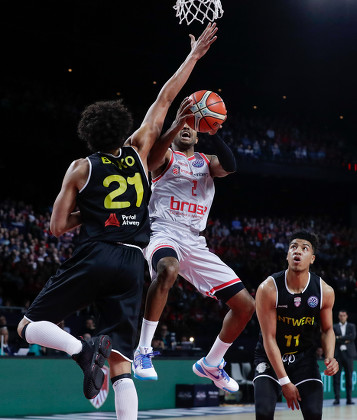 23 Ball of ismael bako Stock Pictures, Editorial Images and Stock ...