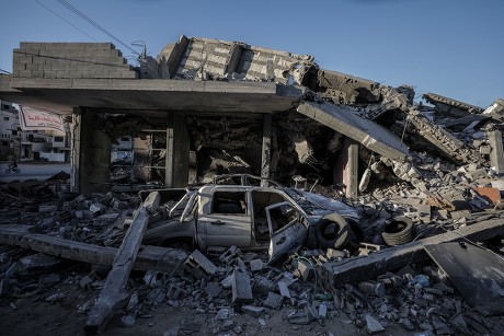 Destroyed Car Buried Ruble Destroyed Houses Editorial Stock Photo ...