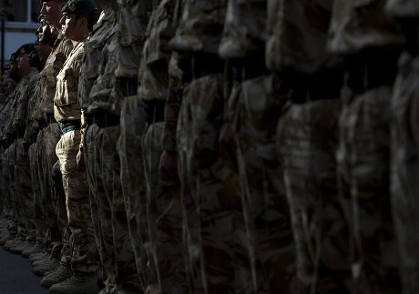 __COUNT__ imágenes de 2nd Battalion the Rifles (2 Rifles) March Through ...