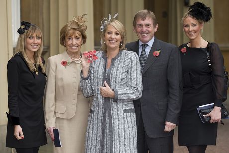 Marina Dalglish Husband Kenny Daughters Lauren Editorial Stock Photo ...