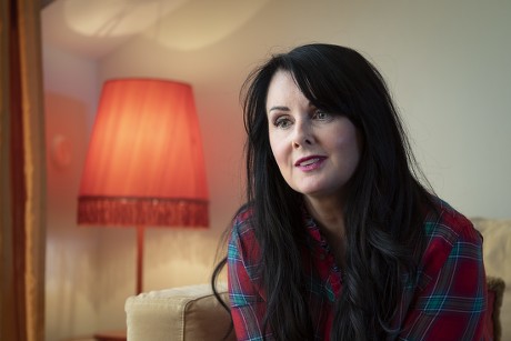 MARIAN KEYES IRISH NOVELIST NON-FICTION WRITER Editorial Stock Photo ...