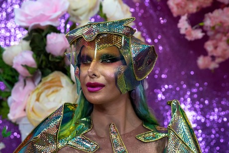 8 Drag queen trinity the tuck Stock Pictures, Editorial Images and ...