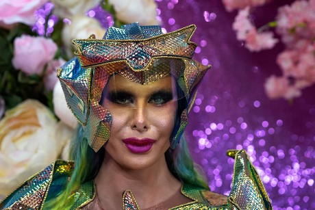 8 Drag queen trinity the tuck Stock Pictures, Editorial Images and ...