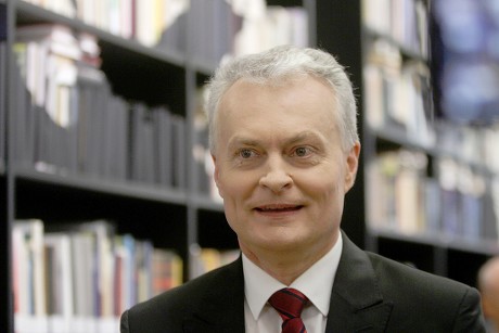Lithuanian Presidentelect Gitanas Nauseda Arrives Press Editorial Stock ...
