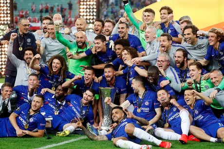 Chelsea Players Celebrate Trophy After Winning Editorial Stock Photo ...