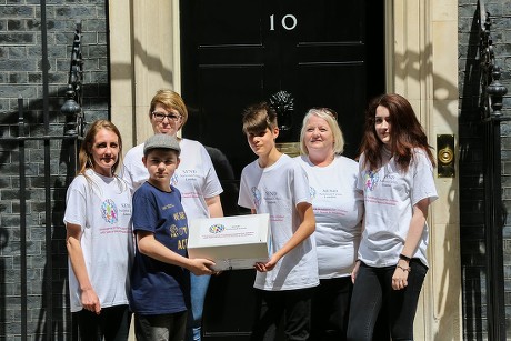 __COUNT__ Send National Crisis protest, London, UK - 30 May 2019 Stock ...