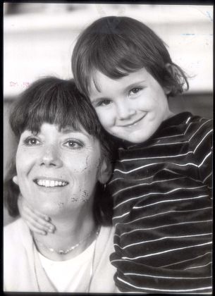 obituary - actress diana rigg dies aged Stock Photos (Exclusive ...