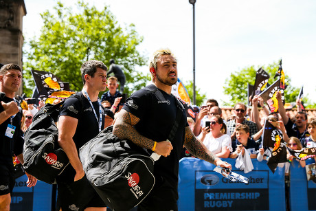Exeter Chiefs Arrive Stadium Editorial Stock Photo - Stock Image ...