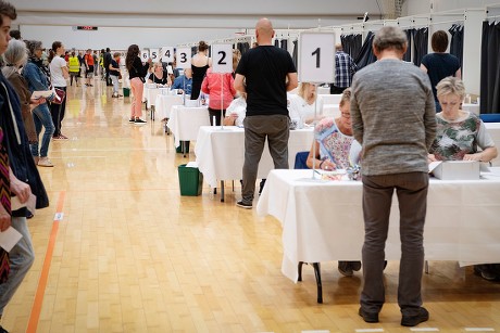 Voters Wait Line Exchange Their Voting Editorial Stock Photo - Stock ...