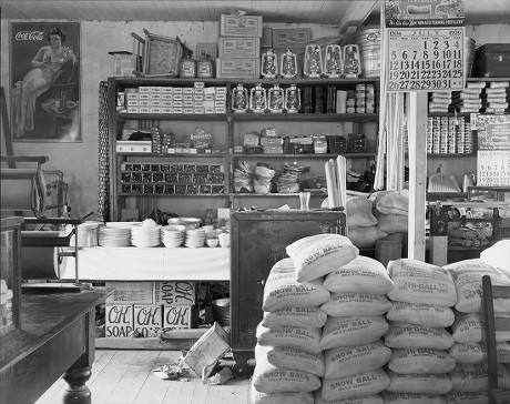 14 Coca cola general store Stock Pictures, Editorial Images and Stock ...