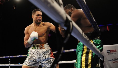 Lenroy Thomas V Joe Joyce Behind Editorial Stock Photo - Stock Image ...