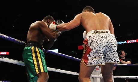 Lenroy Thomas V Joe Joyce Behind Editorial Stock Photo - Stock Image ...
