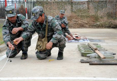 69 Mine sweeping Stock Pictures, Editorial Images and Stock Photos ...