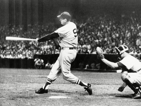 19 Babe ruth hitting a home run Stock Pictures, Editorial Images and ...
