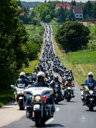 Motorcade Motorcyclits During Annual Harleydavidson Open Editorial ...