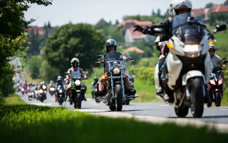 Motorcade Motorcyclits During Annual Harleydavidson Open Editorial ...