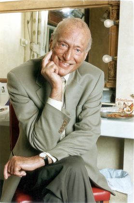 Paul Eddington Actor Dead 1195 3rd Editorial Stock Photo - Stock Image ...