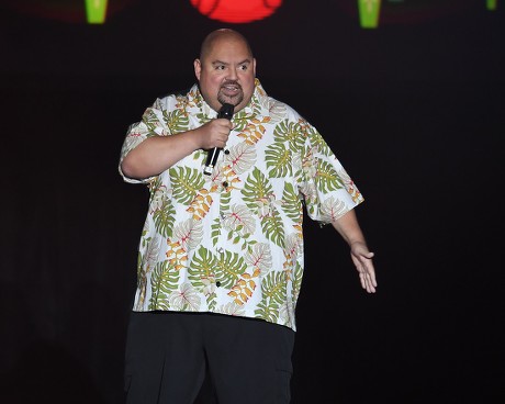 __COUNT__ imágenes de Beyond The Fluffy World Tour, Los Angeles, USA ...
