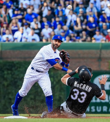 Chicago Cubs Second Baseman Daniel Descalso Editorial Stock Photo ...