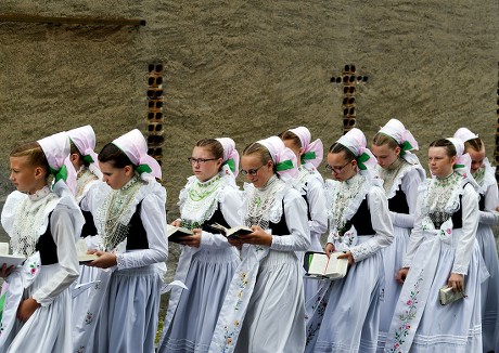 Catholic Sorbs Their Traditional Costumes Take Editorial Stock Photo ...