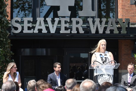 Sarah Seaver Editorial Stock Photo - Stock Image | Shutterstock