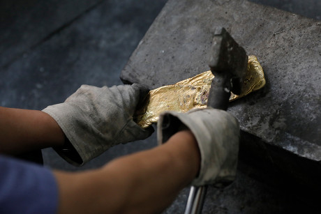 Chinese Worker Smashes Gold Bars Preparing Editorial Stock Photo ...