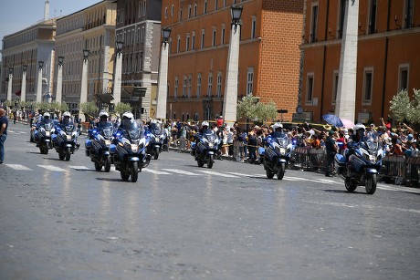 Motorcade Russian President Vladimir Putin Passes Editorial Stock Photo ...