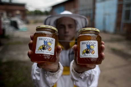 Prisoner Poses Jars Their Honey Courtyard Editorial Stock Photo - Stock ...