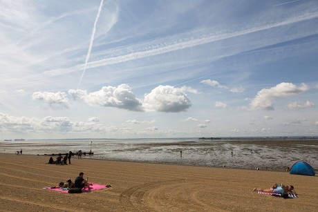 Seasonal weather, Southend on Sea, UK - 21 Jul 2019 Stock Pictures ...
