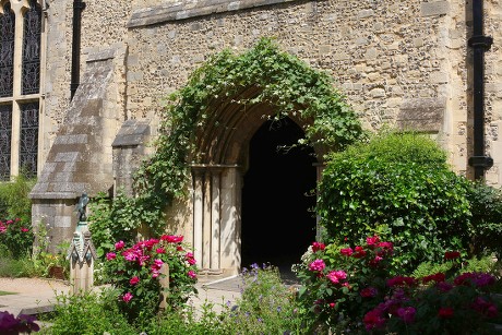 Entrance Queen Eleanors Garden Great Hall Editorial Stock Photo - Stock ...