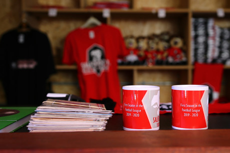General View Merchandise Stall Including Mugs Editorial Stock Photo ...