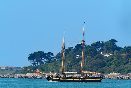 hms pickle replica ship sailing off dorset Stock Photos (Exclusive ...