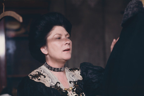 63 Queenie watts Stock Pictures, Editorial Images and Stock Photos ...