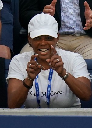 Candi Gauff Mother Coco Gauff Celebrates Editorial Stock Photo - Stock ...
