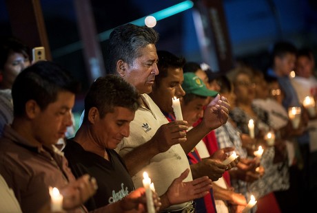 Central American Migrants Pray During Anniversary Editorial Stock Photo ...