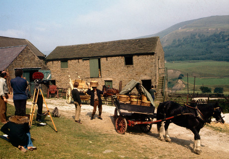 __COUNT__ imágenes de 'Country Matters - The Higgler' TV Show, Series 2 ...