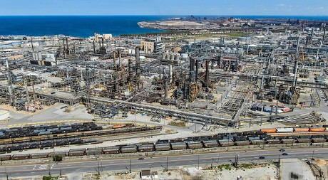 BP Oil Refinery in Whiting, Indiana, USA - 29 Aug 2019 Stock Pictures ...