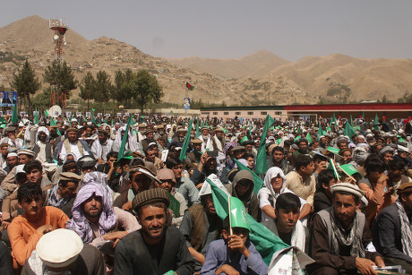 Supporters Gulbuddin Hekmatyar Reconciled Leader Hizbeislami Editorial ...