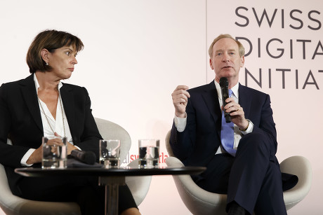 __COUNT__ imágenes de Swiss Digital Initiative press conference in ...