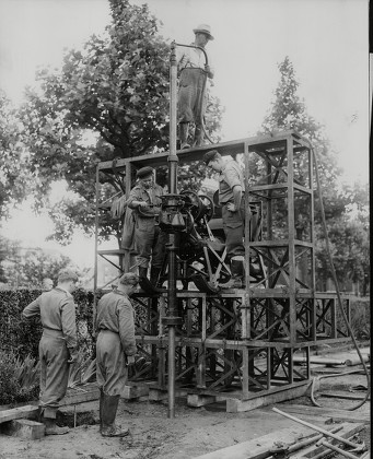 Wwii Britain Army Bomb Disposal Squad Editorial Stock Photo - Stock ...