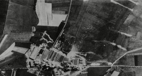 11 Flak burst Stock Pictures, Editorial Images and Stock Photos ...