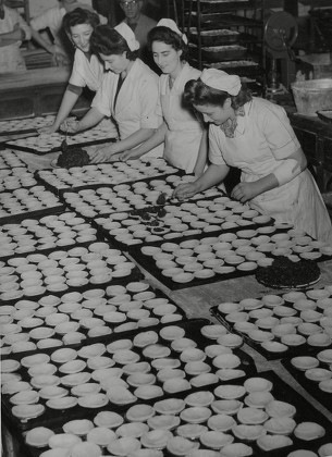 Wwii Britain Women Naafi Navy Army Editorial Stock Photo - Stock Image ...