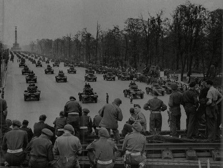 500 Hitler parade Stock Pictures, Editorial Images and Stock Photos ...