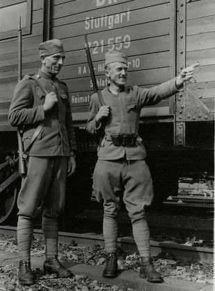 Wwii Yugoslaviatitos Men Germanycaptured Yugoslavia 3 Editorial Stock ...